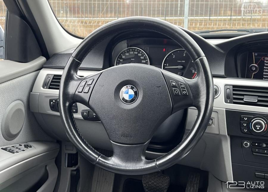 BMW 320 2011 in Taurage, with an engine capacity of 2.00 L and mileage of 250 thousand km for 4200 €, photo 15 on AUTOMOTO.COM.LV