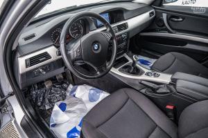BMW 320 2011 in Kaunas, with an engine capacity of 2.00 L and mileage of 333 thousand km for 5690 €, photo 6 on AUTOMOTO.COM.LV