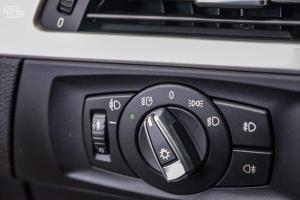 BMW 320 2011 in Kaunas, with an engine capacity of 2.00 L and mileage of 333 thousand km for 5690 €, photo 15 on AUTOMOTO.COM.LV