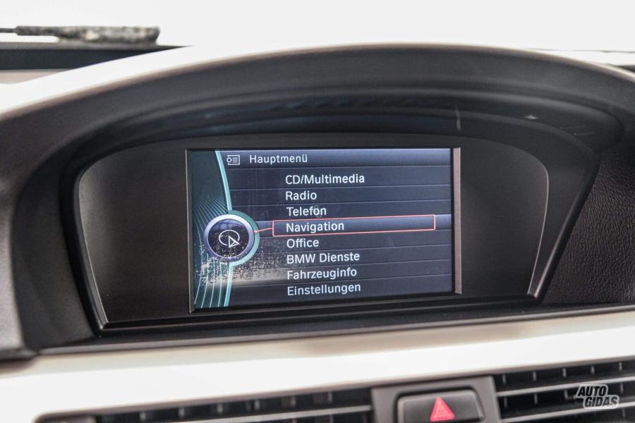 BMW 320 2011 in Kaunas, with an engine capacity of 2.00 L and mileage of 333 thousand km for 5690 €, photo 21 on AUTOMOTO.COM.LV