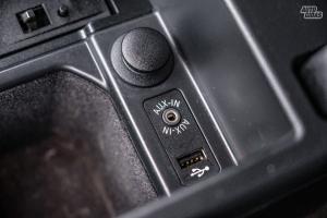 BMW 320 2011 in Kaunas, with an engine capacity of 2.00 L and mileage of 333 thousand km for 5690 €, photo 27 on AUTOMOTO.COM.LV