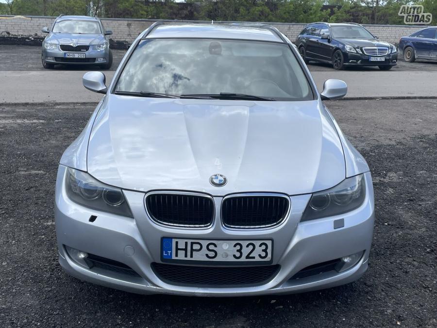 BMW 320 2011 Viļņa, ar dzinēja tilpumu 2.00 L un nobraukumu 360 tūkst. km par 3300 €, foto 3 vietnē AUTOMOTO.COM.LV