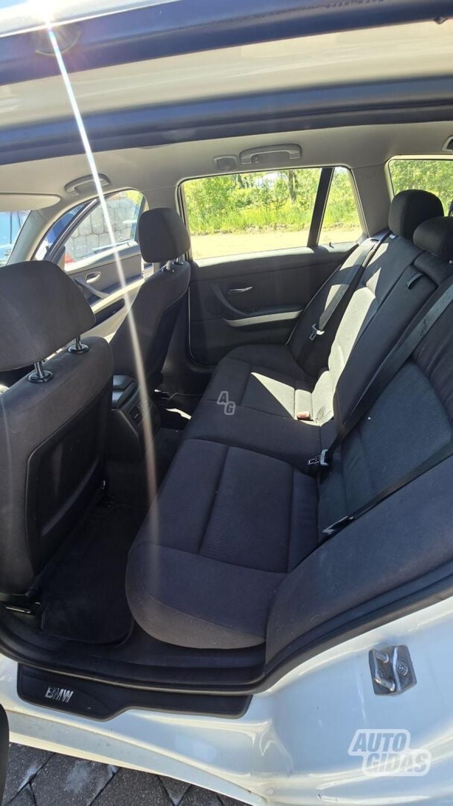 BMW 320 2011 Klaipėda, ar dzinēja tilpumu 2.00 L un nobraukumu 318 tūkst. km par 3400 €, foto 9 vietnē AUTOMOTO.COM.LV
