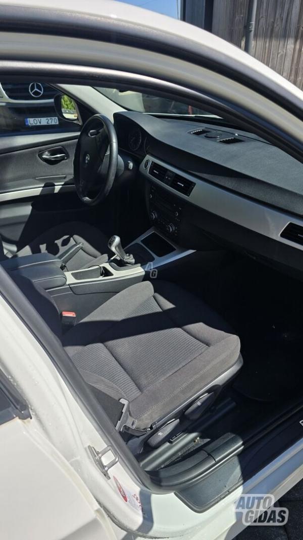 BMW 320 2011 Klaipėda, ar dzinēja tilpumu 2.00 L un nobraukumu 318 tūkst. km par 3400 €, foto 11 vietnē AUTOMOTO.COM.LV