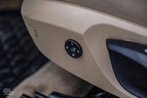 BMW 320 2012 in Kaunas, with an engine capacity of 2.00 L and mileage of 307 thousand km for 5490 €, photo 14 on AUTOMOTO.COM.LV