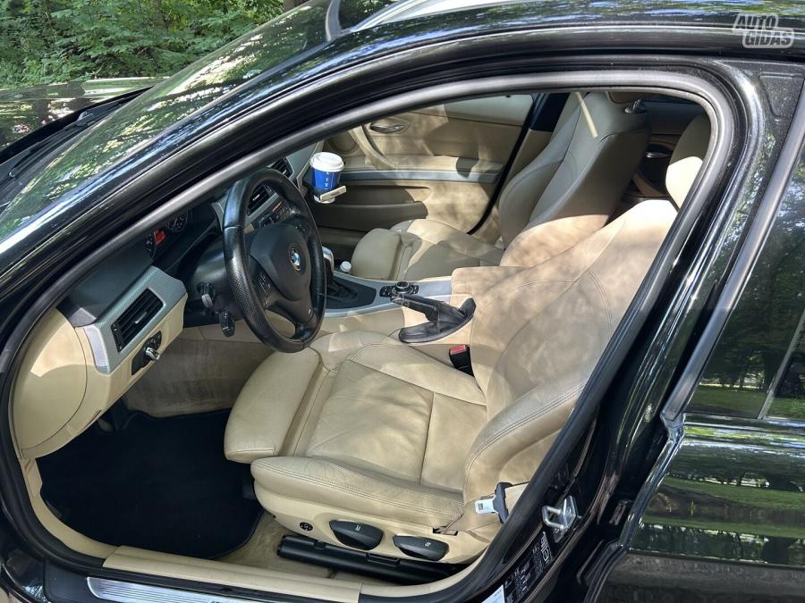 BMW 320 2012 in Marijampole, with an engine capacity of 2.00 L and mileage of 285 thousand km for 5999 €, photo 8 on AUTOMOTO.COM.LV