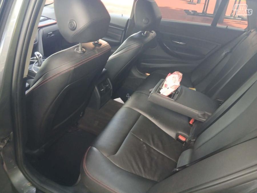 BMW 320 2012 in Kaunas, with an engine capacity of 2.00 L and mileage of 311 thousand km for 7000 €, photo 11 on AUTOMOTO.COM.LV