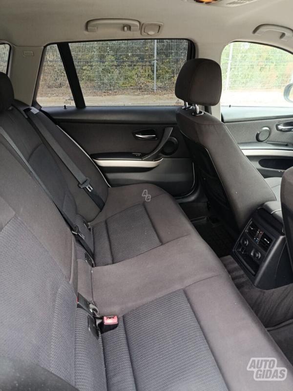 BMW 320 2012 in Marijampole, with an engine capacity of 2.00 L and mileage of 282 thousand km for 3999 €, photo 10 on AUTOMOTO.COM.LV