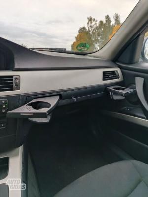 BMW 320 2012 Marijampole, ar dzinēja tilpumu 2.00 L un nobraukumu 282 tūkst. km par 3999 €, foto 16 vietnē AUTOMOTO.COM.LV