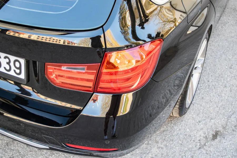 BMW 320 2013 in Tukums, with an engine capacity of 2.00 L and mileage of 320 thousand km for 8490 €, photo 17 on AUTOMOTO.COM.LV