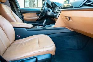 BMW 320 2013 in Tukums, with an engine capacity of 2.00 L and mileage of 320 thousand km for 8490 €, photo 21 on AUTOMOTO.COM.LV