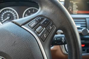 BMW 320 2013 in Tukums, with an engine capacity of 2.00 L and mileage of 320 thousand km for 8490 €, photo 28 on AUTOMOTO.COM.LV