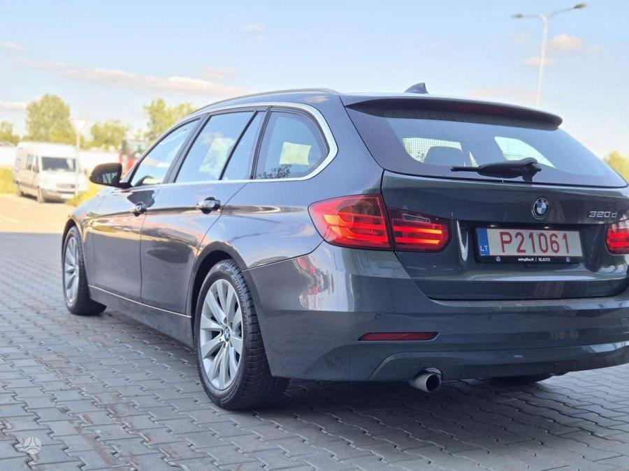 BMW 320 2013 in Vilnius, with an engine capacity of 2.00 L and mileage of 381 thousand km for 5999 €, photo 7 on AUTOMOTO.COM.LV