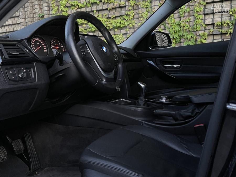 BMW 320 2013 Viļņa, ar dzinēja tilpumu 2.00 L un nobraukumu 306 tūkst. km par 6500 €, foto 18 vietnē AUTOMOTO.COM.LV