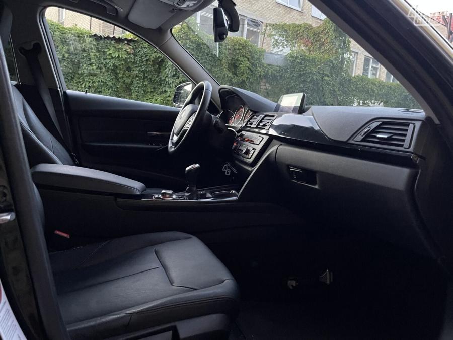 BMW 320 2013 Viļņa, ar dzinēja tilpumu 2.00 L un nobraukumu 306 tūkst. km par 6500 €, foto 20 vietnē AUTOMOTO.COM.LV