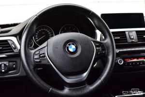 BMW 320 2014 in Kretinga, with an engine capacity of 2.00 L and mileage of 294 thousand km for 8950 €, photo 27 on AUTOMOTO.COM.LV