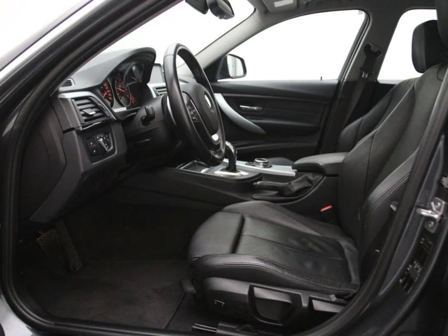 BMW 320 2014 in Vilnius, with an engine capacity of 2.00 L and mileage of 285 thousand km for 9599 €, photo 5 on AUTOMOTO.COM.LV