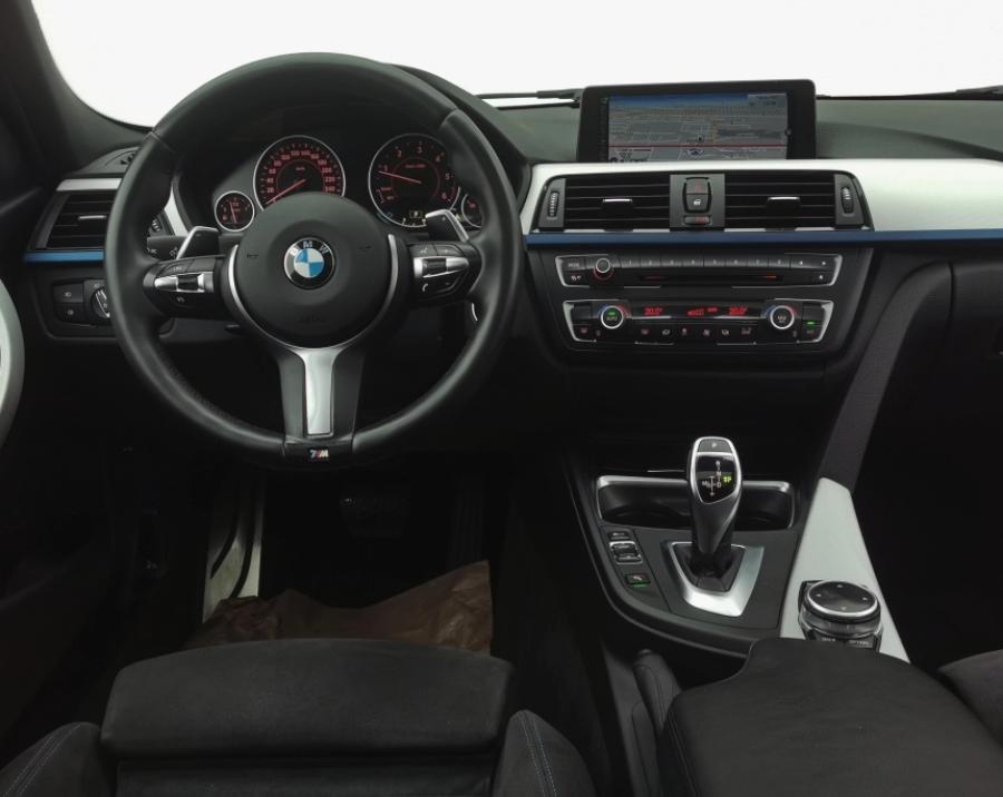 BMW 320 2014 in Riga, with an engine capacity of 2.00 L and mileage of 241 thousand km for 10990 €, photo 24 on AUTOMOTO.COM.LV