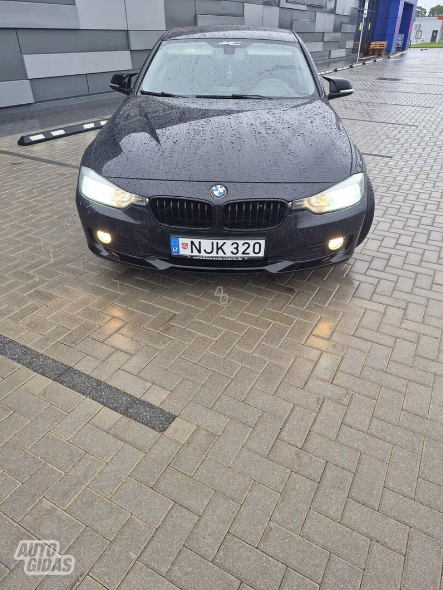 BMW 320 2014 Panevēža, ar dzinēja tilpumu 2.00 L un nobraukumu 0 tūkst. km par 6300 €, foto 4 vietnē AUTOMOTO.COM.LV