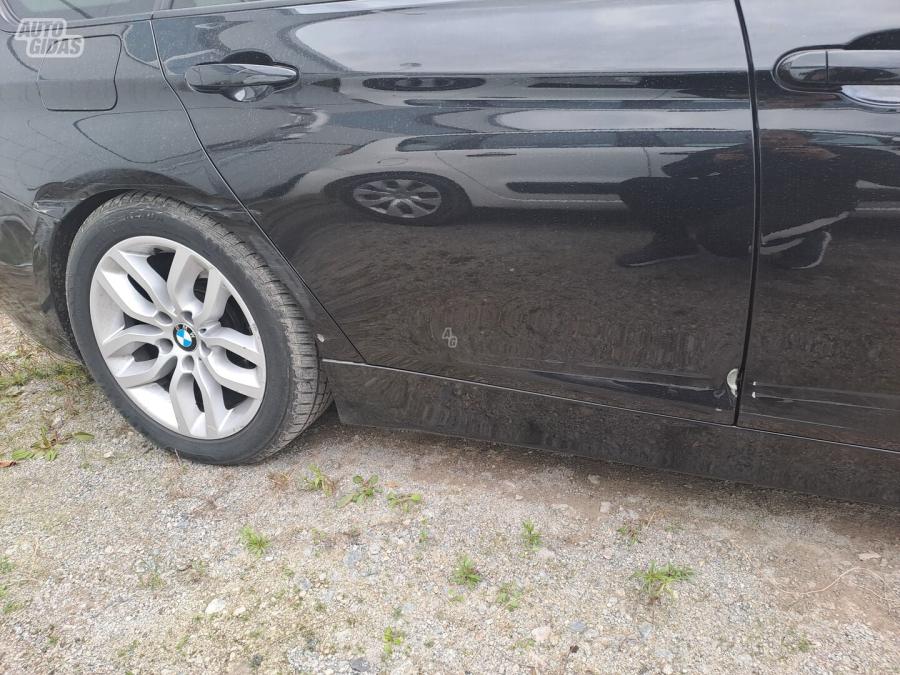 BMW 320 2014 Panevēža, ar dzinēja tilpumu 2.00 L un nobraukumu 0 tūkst. km par 6300 €, foto 24 vietnē AUTOMOTO.COM.LV