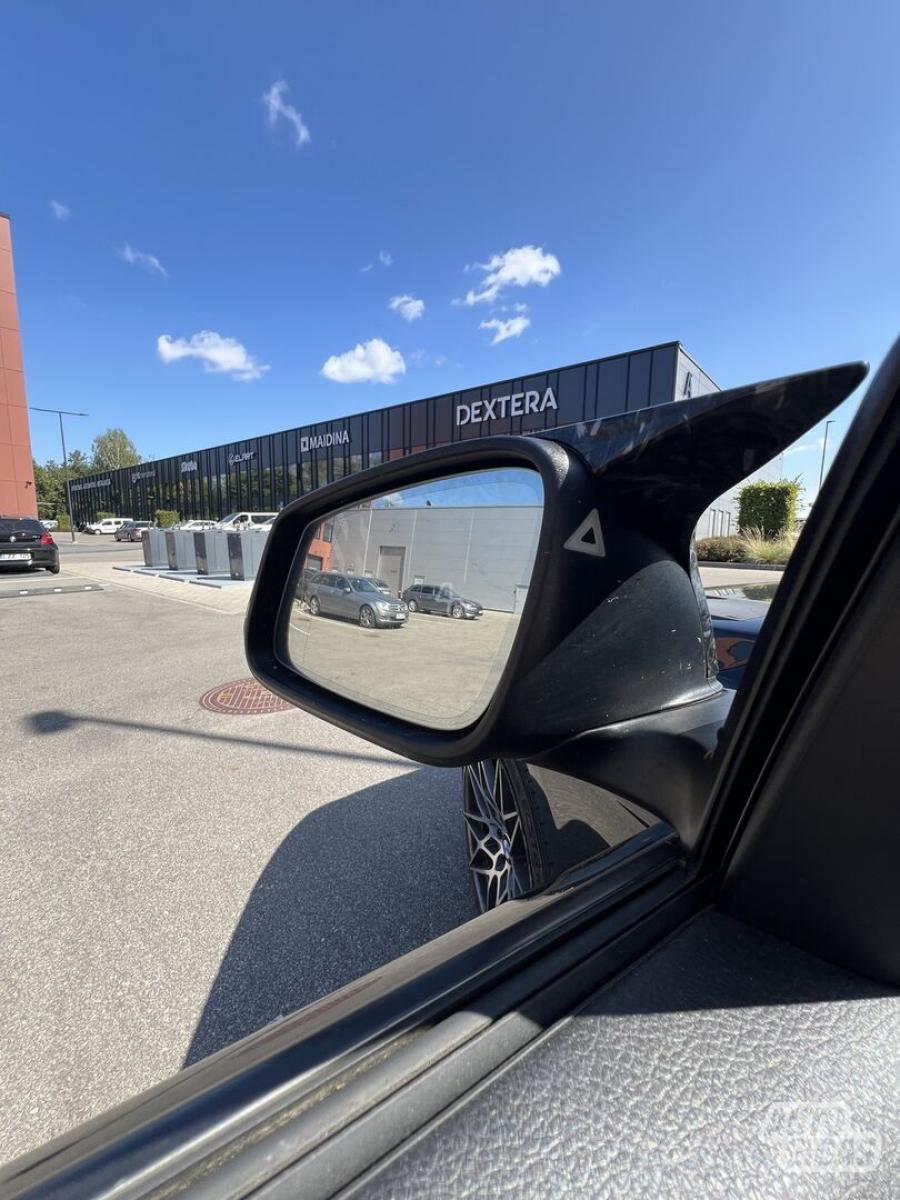 BMW 320 2015 in Vilnius, with an engine capacity of 2.00 L and mileage of 305 thousand km for 13500 €, photo 8 on AUTOMOTO.COM.LV