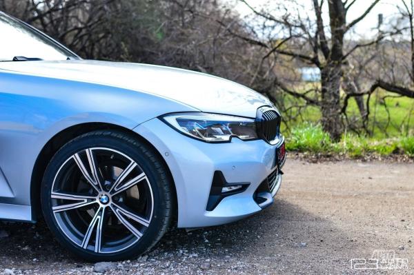 BMW 320 2019 Kretinga, ar dzinēja tilpumu 2.00 L un nobraukumu 153 tūkst. km par 23650 €, foto 6 vietnē AUTOMOTO.COM.LV