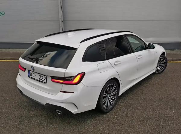 BMW 320 2019 in Riga, with an engine capacity of 2.00 L and mileage of 142 thousand km for 23900 €, photo 4 on AUTOMOTO.COM.LV