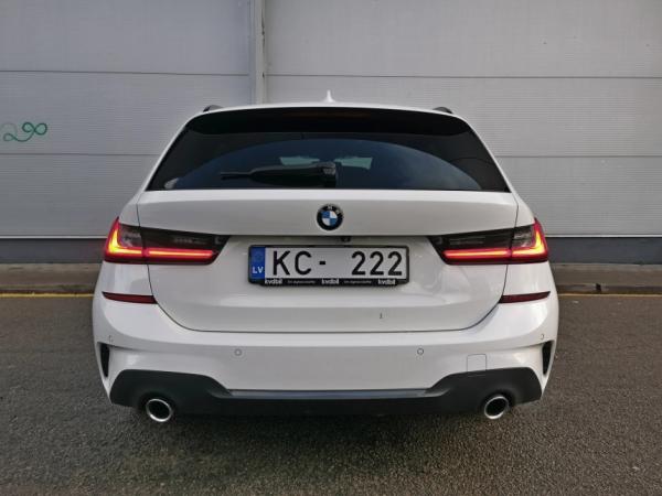 BMW 320 2019 in Riga, with an engine capacity of 2.00 L and mileage of 142 thousand km for 23900 €, photo 2 on AUTOMOTO.COM.LV