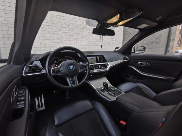 BMW 320 2019 in Riga, with an engine capacity of 2.00 L and mileage of 142 thousand km for 23900 €, photo 5 on AUTOMOTO.COM.LV