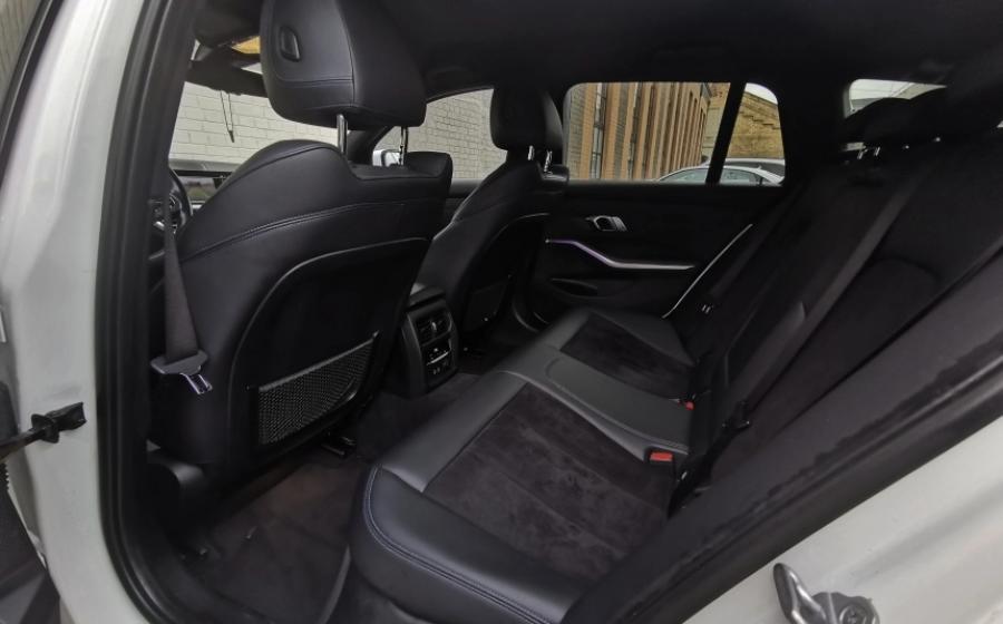 BMW 320 2019 in Riga, with an engine capacity of 2.00 L and mileage of 142 thousand km for 23900 €, photo 9 on AUTOMOTO.COM.LV