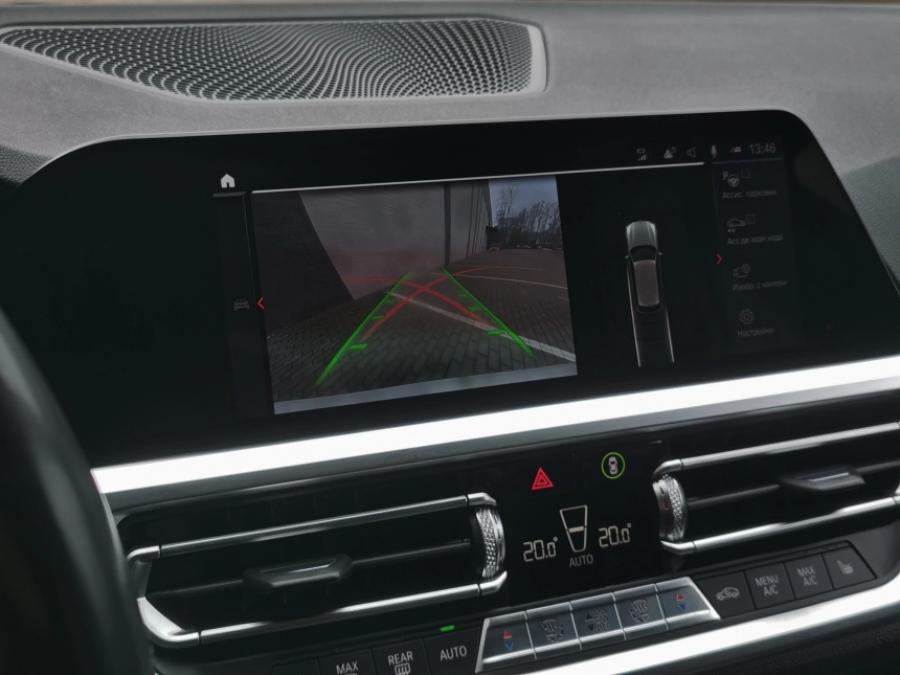BMW 320 2019 in Riga, with an engine capacity of 2.00 L and mileage of 142 thousand km for 23900 €, photo 16 on AUTOMOTO.COM.LV