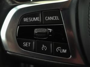 BMW 320 2019 in Riga, with an engine capacity of 2.00 L and mileage of 142 thousand km for 23900 €, photo 17 on AUTOMOTO.COM.LV