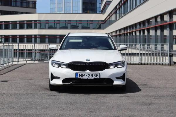 BMW 320 2020 Rīga, ar dzinēja tilpumu 2.00 L un nobraukumu 184 tūkst. km par 17480 €, foto 2 vietnē AUTOMOTO.COM.LV