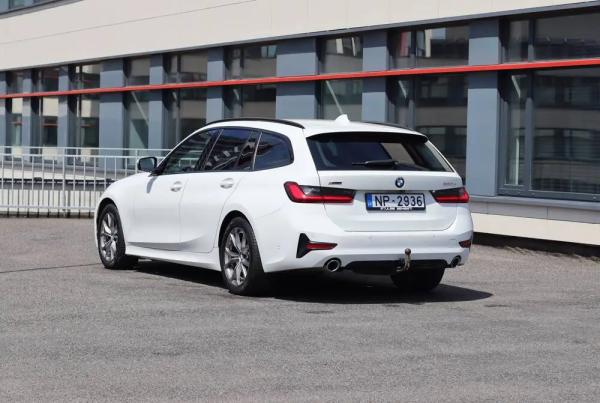BMW 320 2020 Rīga, ar dzinēja tilpumu 2.00 L un nobraukumu 184 tūkst. km par 17480 €, foto 4 vietnē AUTOMOTO.COM.LV