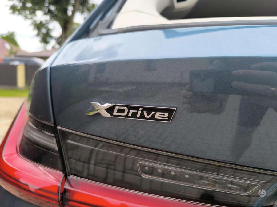 BMW 320 2021 in Vilnius, with an engine capacity of 2.00 L and mileage of 156 thousand km for 23000 €, photo 12 on AUTOMOTO.COM.LV