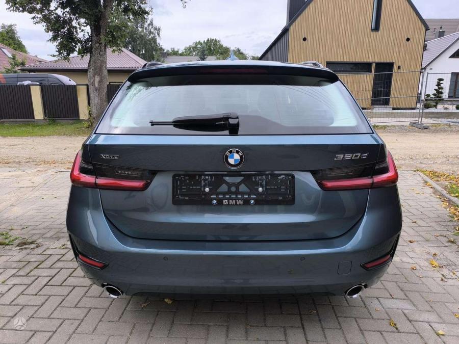 BMW 320 2021 in Vilnius, with an engine capacity of 2.00 L and mileage of 156 thousand km for 23000 €, photo 13 on AUTOMOTO.COM.LV