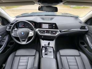 BMW 320 2021 in Vilnius, with an engine capacity of 2.00 L and mileage of 156 thousand km for 23000 €, photo 18 on AUTOMOTO.COM.LV