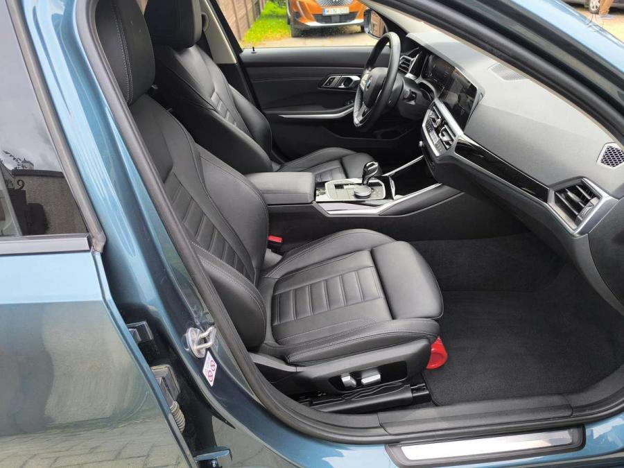 BMW 320 2021 in Vilnius, with an engine capacity of 2.00 L and mileage of 156 thousand km for 23000 €, photo 36 on AUTOMOTO.COM.LV