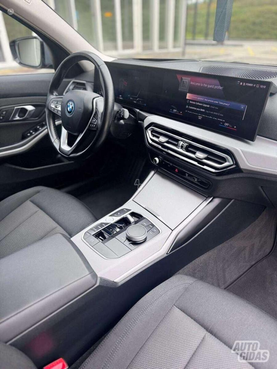 BMW 320 2022 in Vilnius, with an engine capacity of 2.00 L and mileage of 57 thousand km for 27200 €, photo 11 on AUTOMOTO.COM.LV