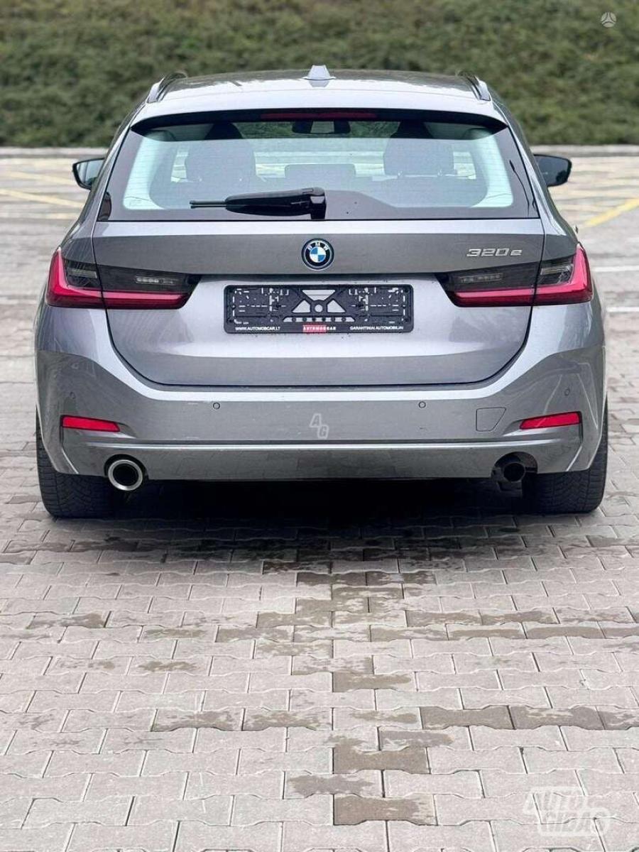 BMW 320 2022 in Vilnius, with an engine capacity of 2.00 L and mileage of 57 thousand km for 27200 €, photo 6 on AUTOMOTO.COM.LV