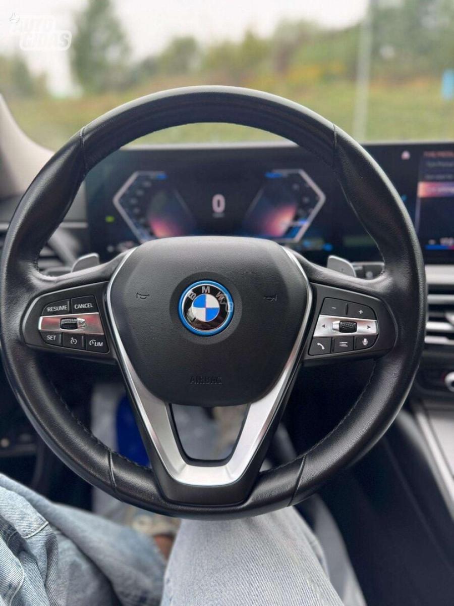 BMW 320 2022 in Vilnius, with an engine capacity of 2.00 L and mileage of 57 thousand km for 26500 €, photo 9 on AUTOMOTO.COM.LV