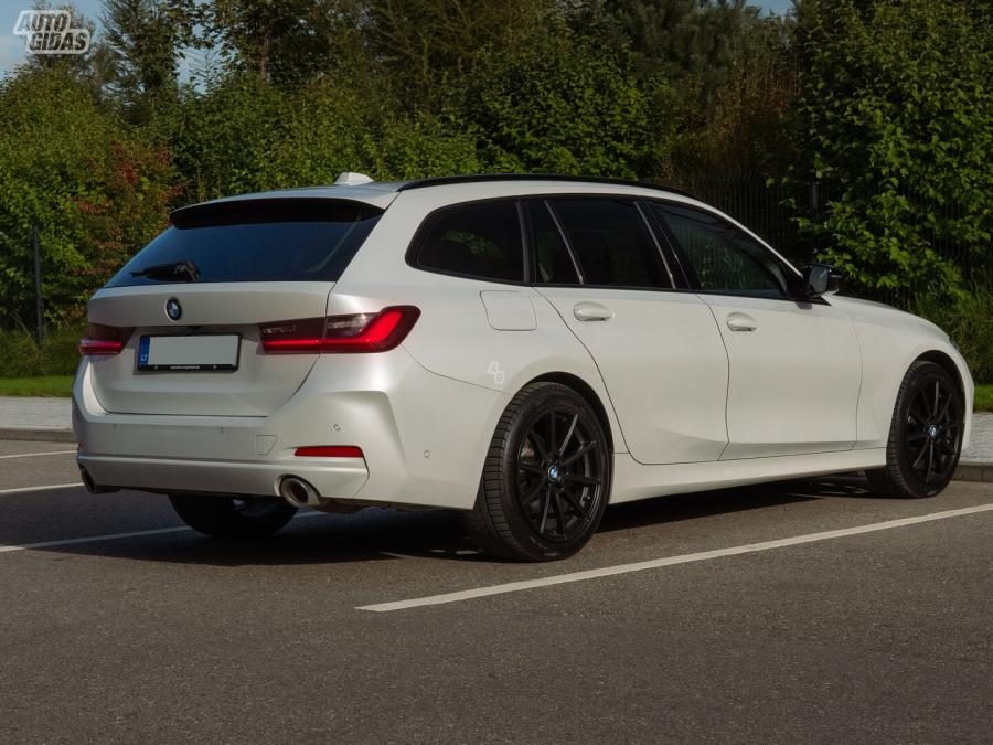 BMW 320 2023 Viļņa, ar dzinēja tilpumu 2.00 L un nobraukumu 130 tūkst. km par 22000 €, foto 8 vietnē AUTOMOTO.COM.LV