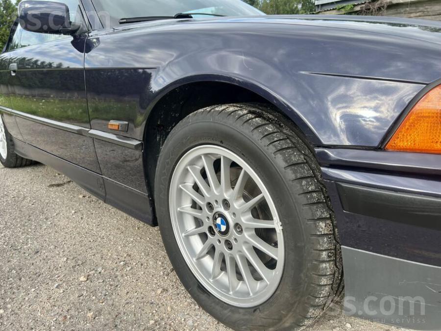 Violet BMW 320 1994 in Riga, with an engine capacity of 2.00 L and mileage of 234 thousand km for 5990 €, photo 22 on AUTOMOTO.COM.LV