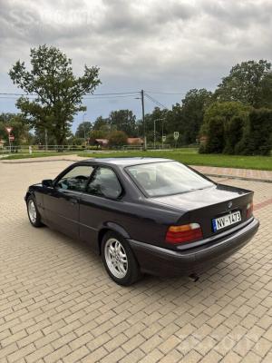 Violet BMW 320 1994 in Ogre, with an engine capacity of 2.00 L and mileage of 251 thousand km for 6125 €, photo 4 on AUTOMOTO.COM.LV