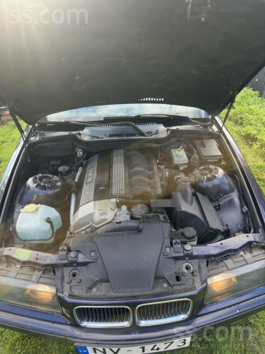 Violet BMW 320 1994 in Ogre, with an engine capacity of 2.00 L and mileage of 251 thousand km for 6125 €, photo 17 on AUTOMOTO.COM.LV