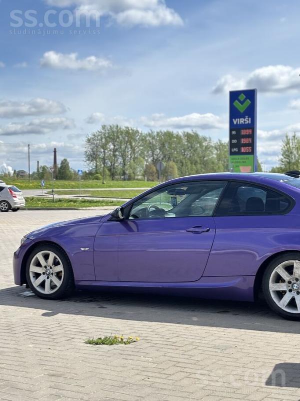 Violets BMW 320 2007 Jēkabpils, ar dzinēja tilpumu 2.00 L un nobraukumu 217 tūkst. km par 4000 €, foto 3 vietnē AUTOMOTO.COM.LV