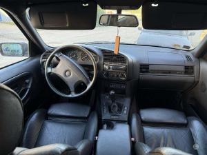 Violets BMW 320 1994 Kauņa, ar dzinēja tilpumu 1.99 L un nobraukumu 213 tūkst. km par 3500 €, foto 6 vietnē AUTOMOTO.COM.LV