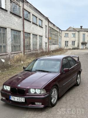 Violets BMW 320 1996 Liepāja, ar dzinēja tilpumu 2.00 L un nobraukumu 398 tūkst. km par 3300 €, foto 5 vietnē AUTOMOTO.COM.LV