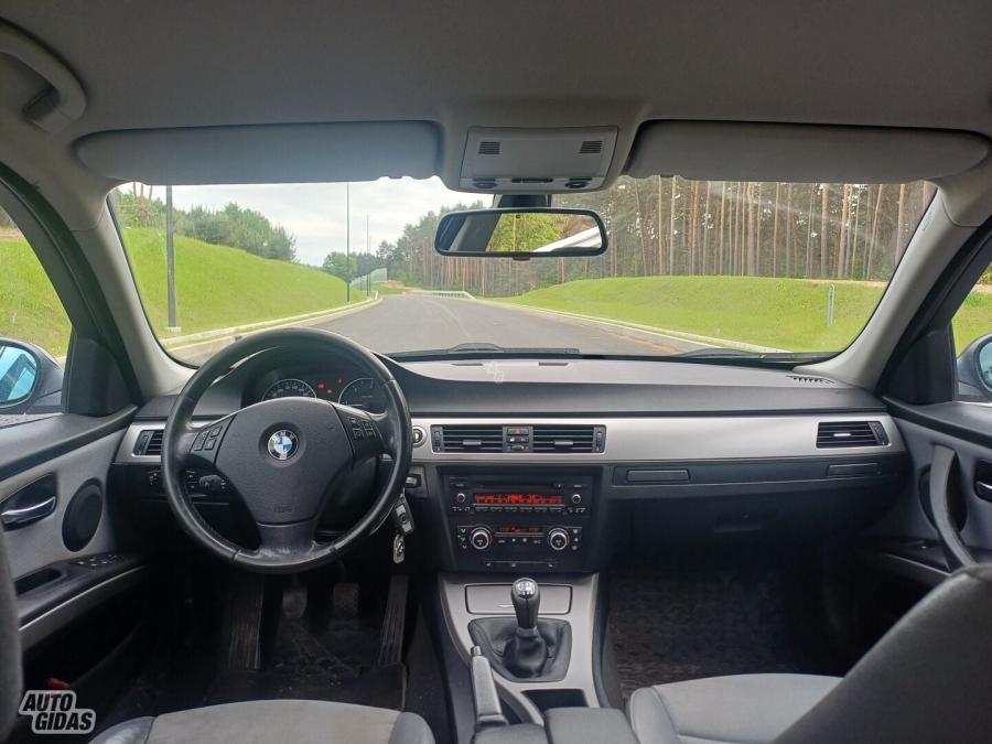 Violet BMW 320 2007 in Kaunas, with an engine capacity of 2.00 L and mileage of 410 thousand km for 1999 €, photo 6 on AUTOMOTO.COM.LV