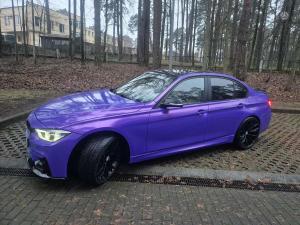 Violets BMW 320 2015 Druskininkai, ar dzinēja tilpumu 2.00 L un nobraukumu 229 tūkst. km par 11500 €, foto 3 vietnē AUTOMOTO.COM.LV